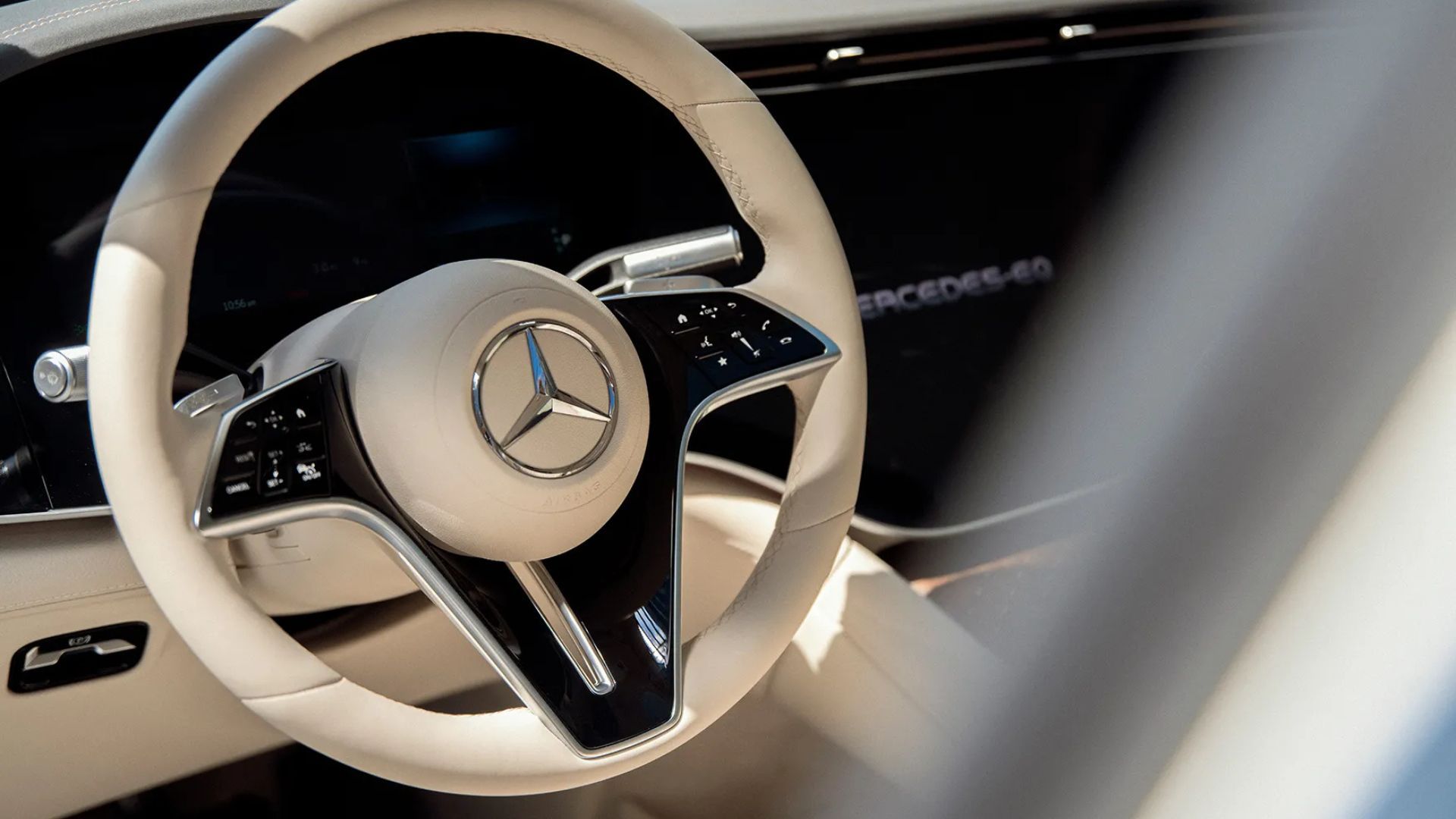 2026 Mercedes-Benz EQS SUV Pricing, Photos & Specs