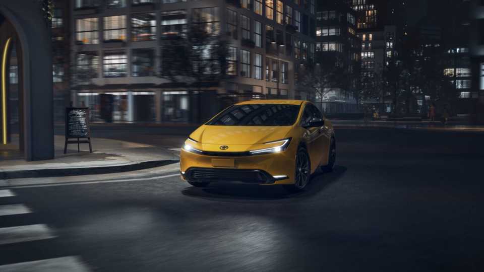 2025 Toyota Prius Pricing, Photos & Specs