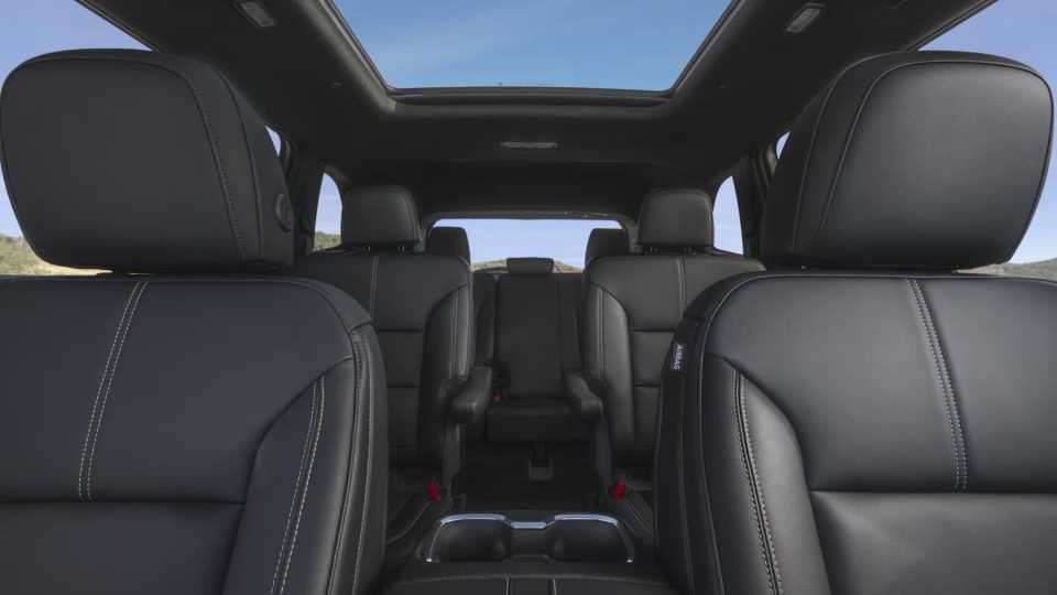 2025 GMC Acadia Pricing, Photos & Specs