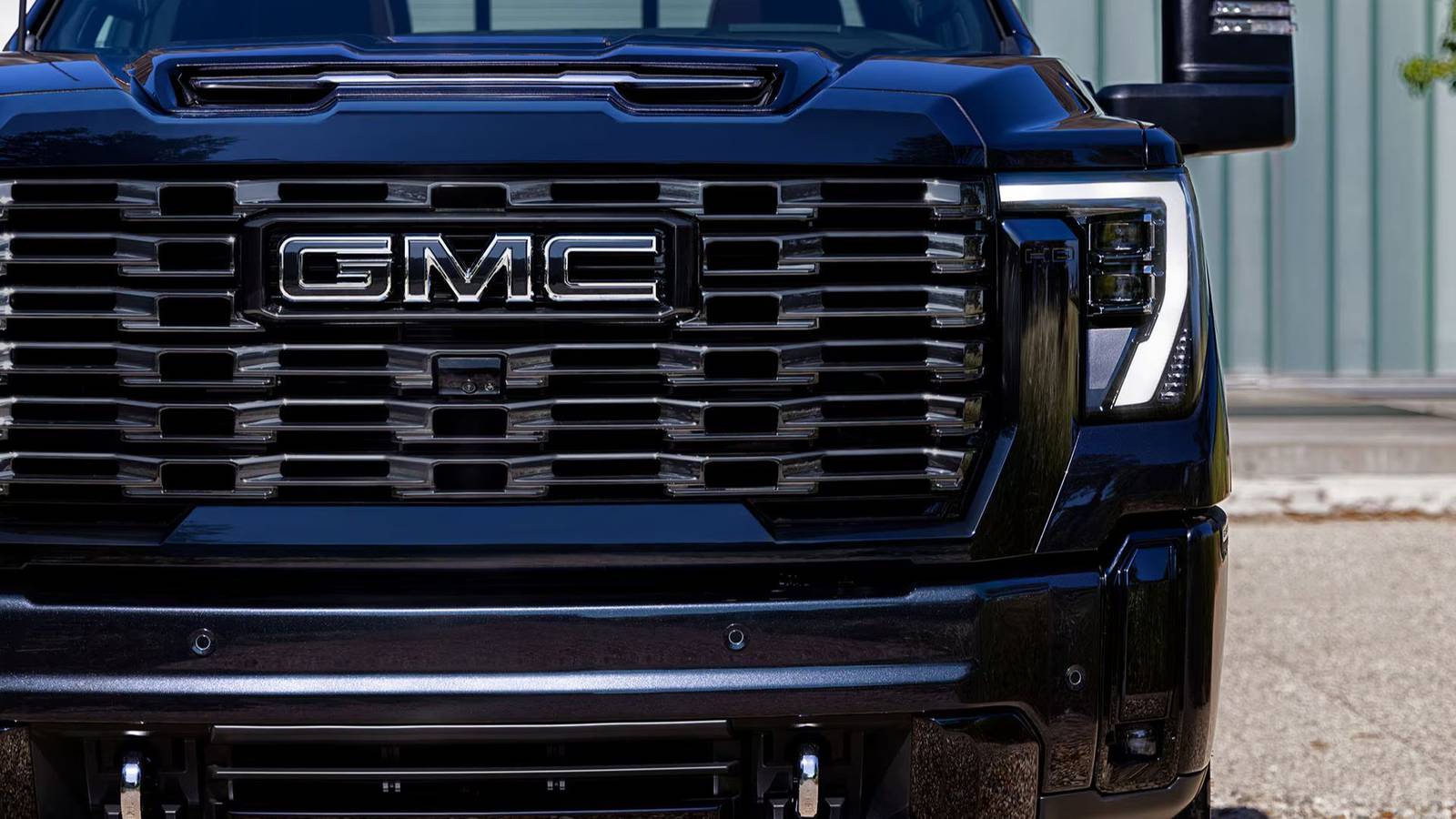 Best One-Ton Trucks | 2026 Ratings | CarBuzz