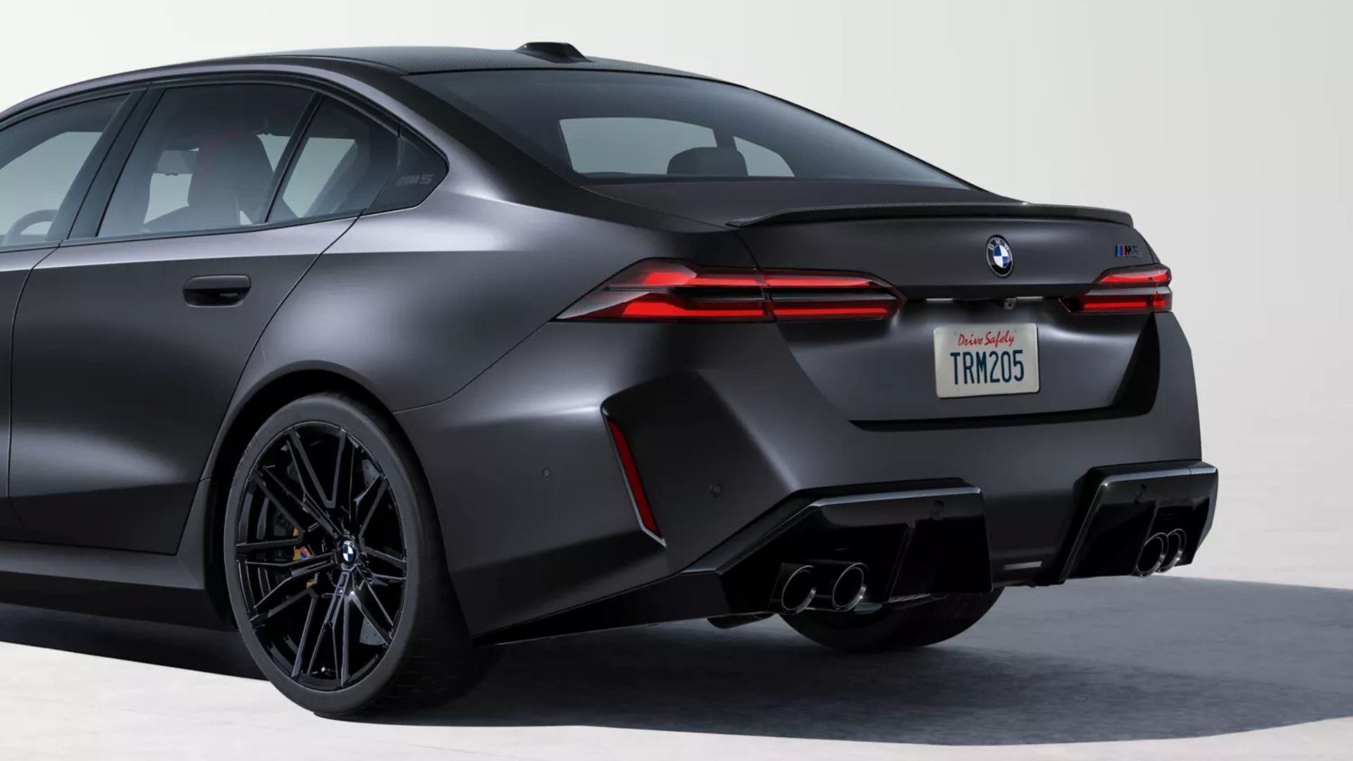 2026 BMW M5 Sedan Pricing, Photos & Specs