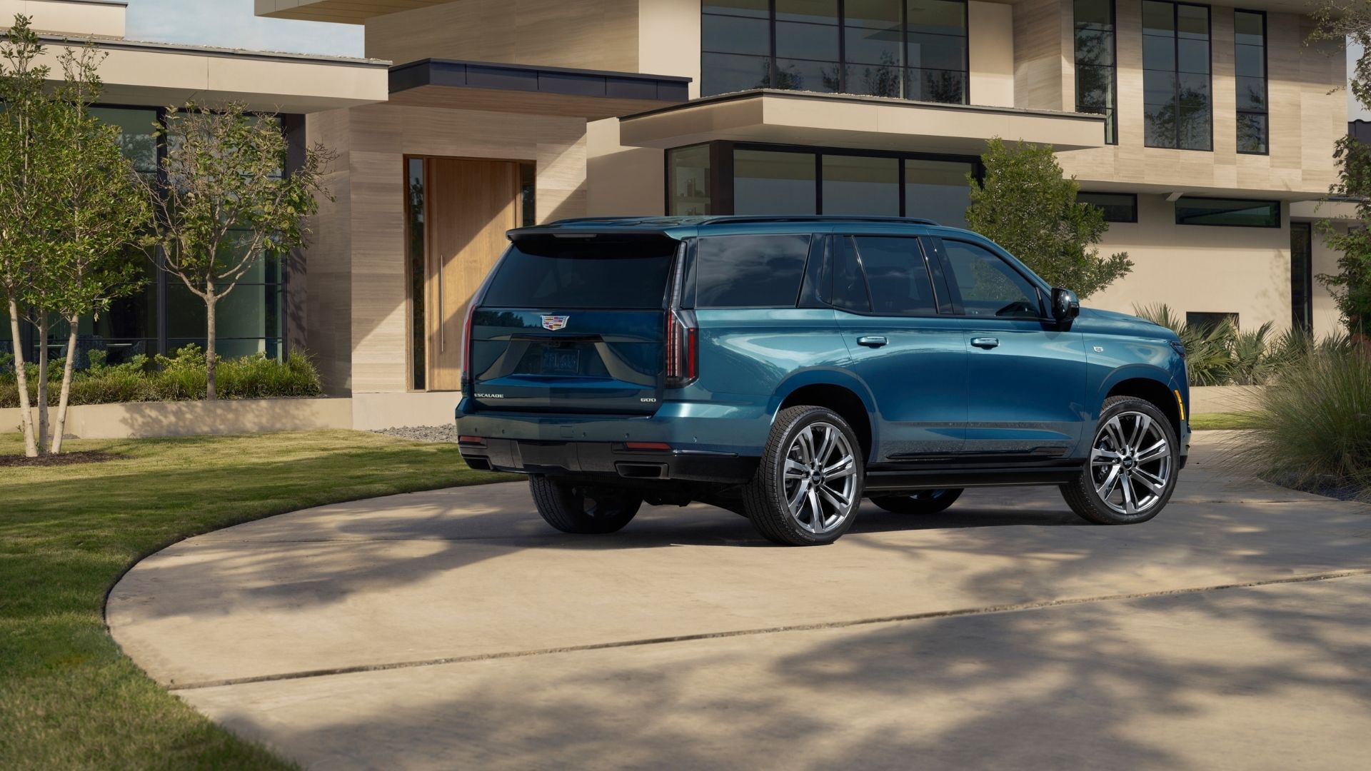 2026 Cadillac Escalade Pricing, Photos & Specs