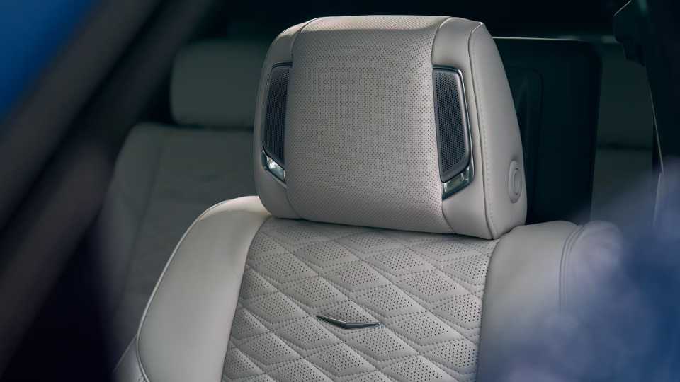 2025 Cadillac Escalade Pricing, Photos & Specs