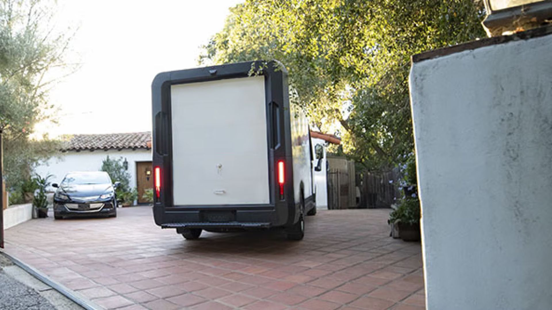 2026 Chevrolet BrightDrop 400 Pricing, Photos & Specs