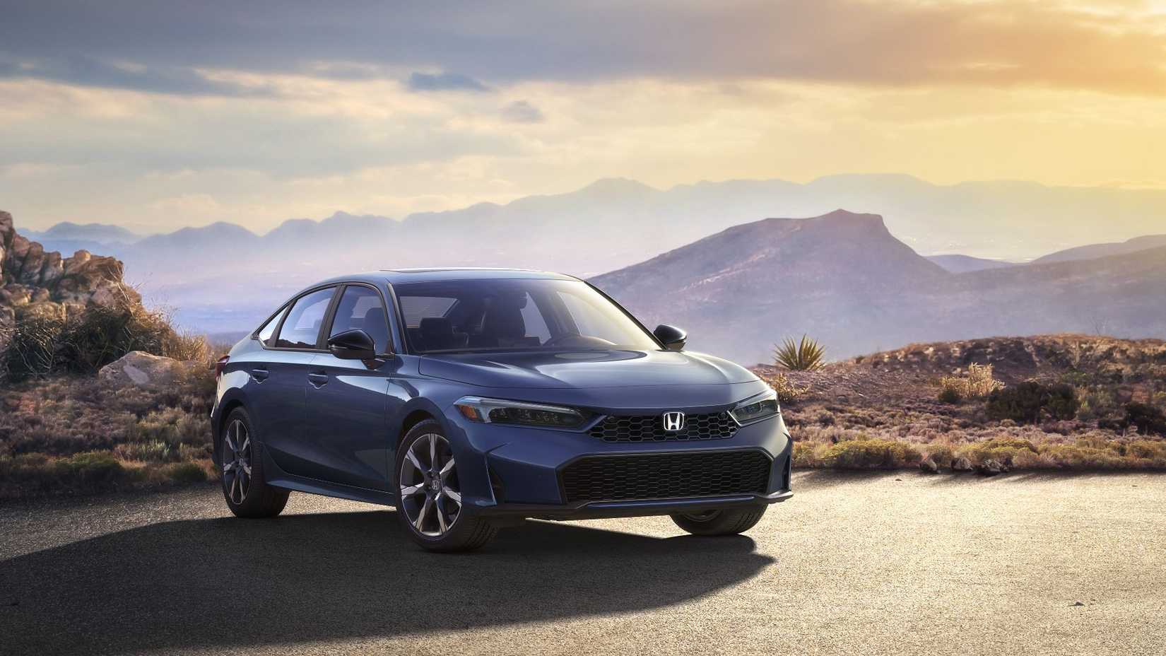 Honda's Civic Hybrid Has Become The Smartest Compact On Sale Today