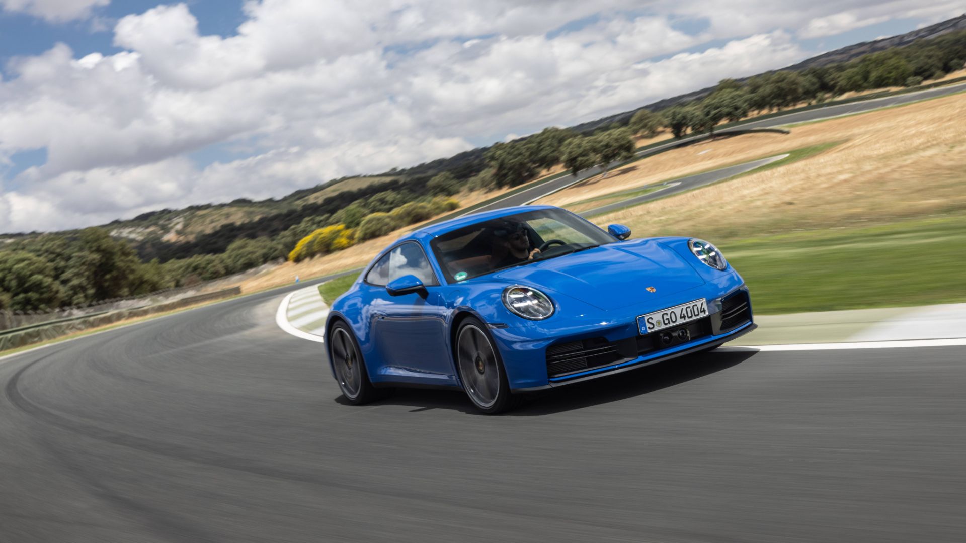 2026 Porsche 911 Carrera Specs & Trims