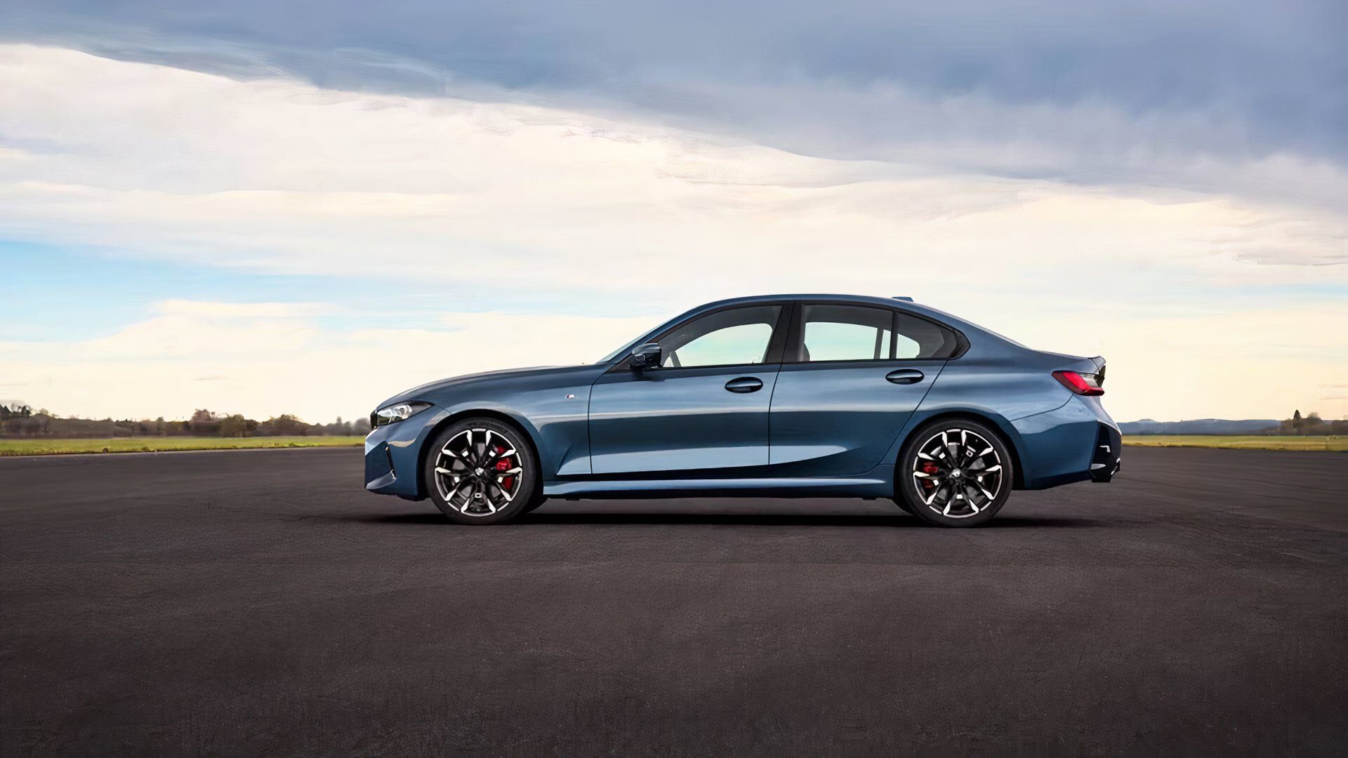 2024 BMW 3 Series Sedan Pricing, Photos & Specs