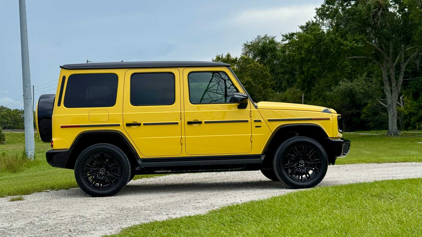Mercedes-Benz Will Give You $10k Off A G-Class, If It's Electric