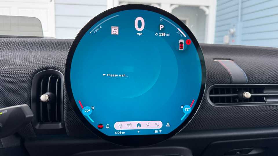 2025 Mini Cooper Hardtop - Overview Pricing, Photos & Specs