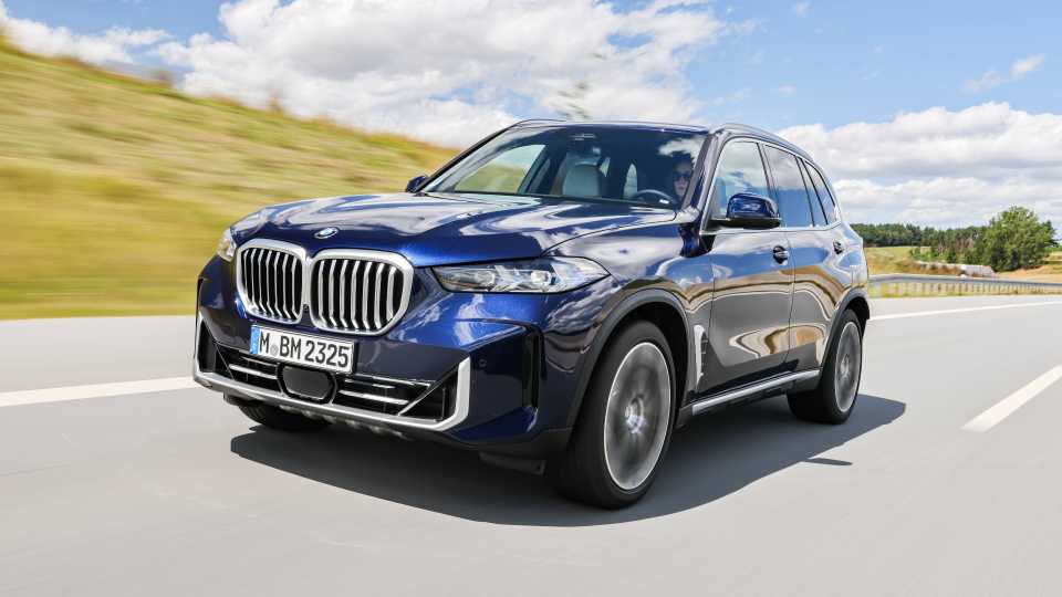 2025 BMW X5 Pricing, Photos & Specs