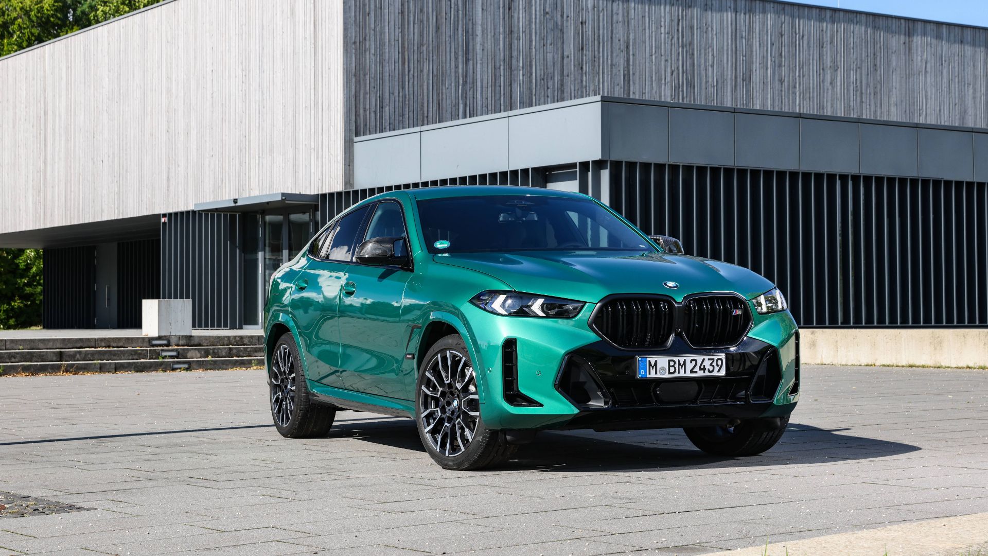 2026 BMW X6 Pricing, Photos & Specs