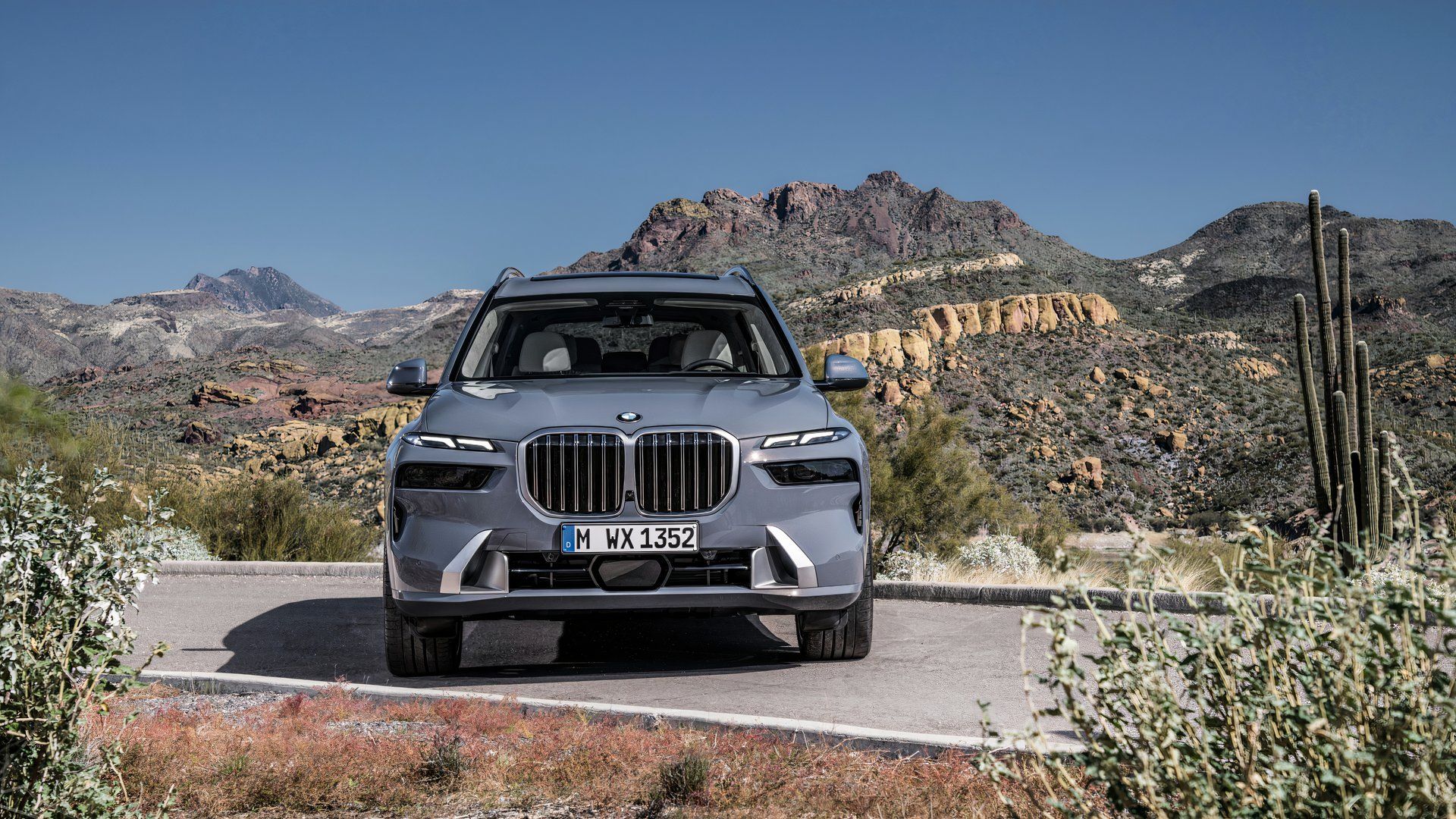 2026 BMW X7 Pricing, Photos & Specs