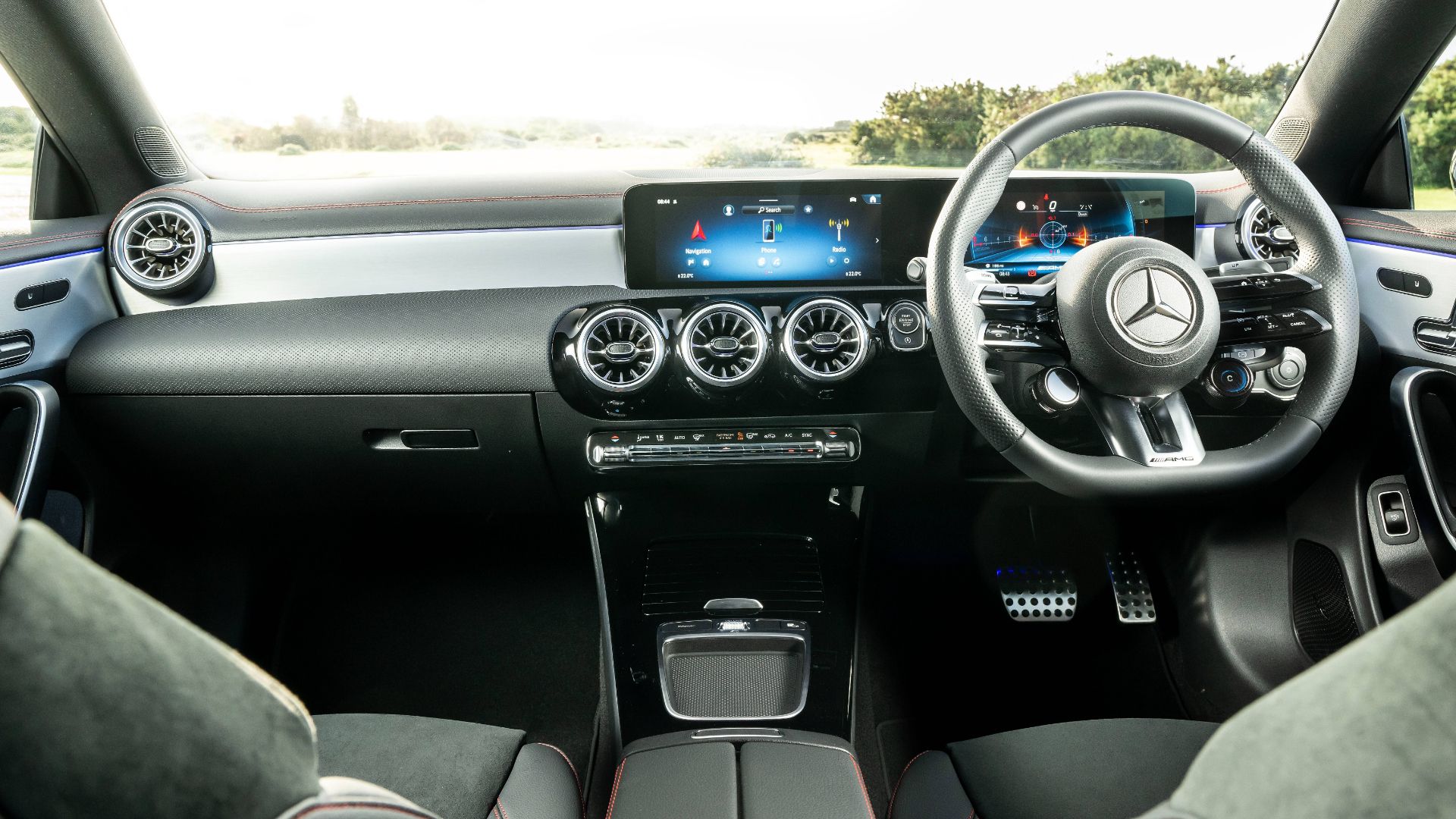 2025 Mercedes-AMG CLA 35 Pricing, Photos & Specs