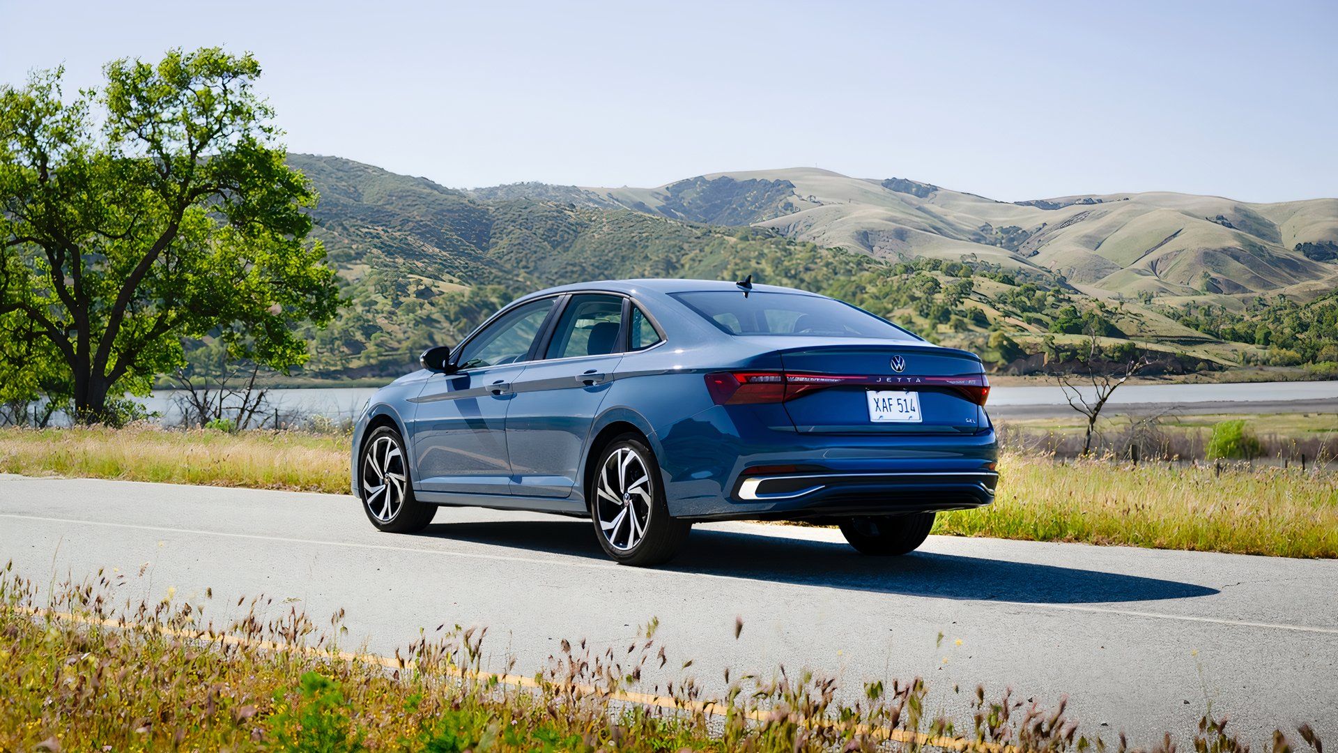 2026 Volkswagen Jetta Pricing, Photos & Specs