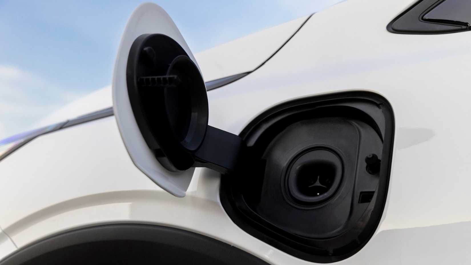 This Is Your First Look At The 2027 Chevrolet Bolt