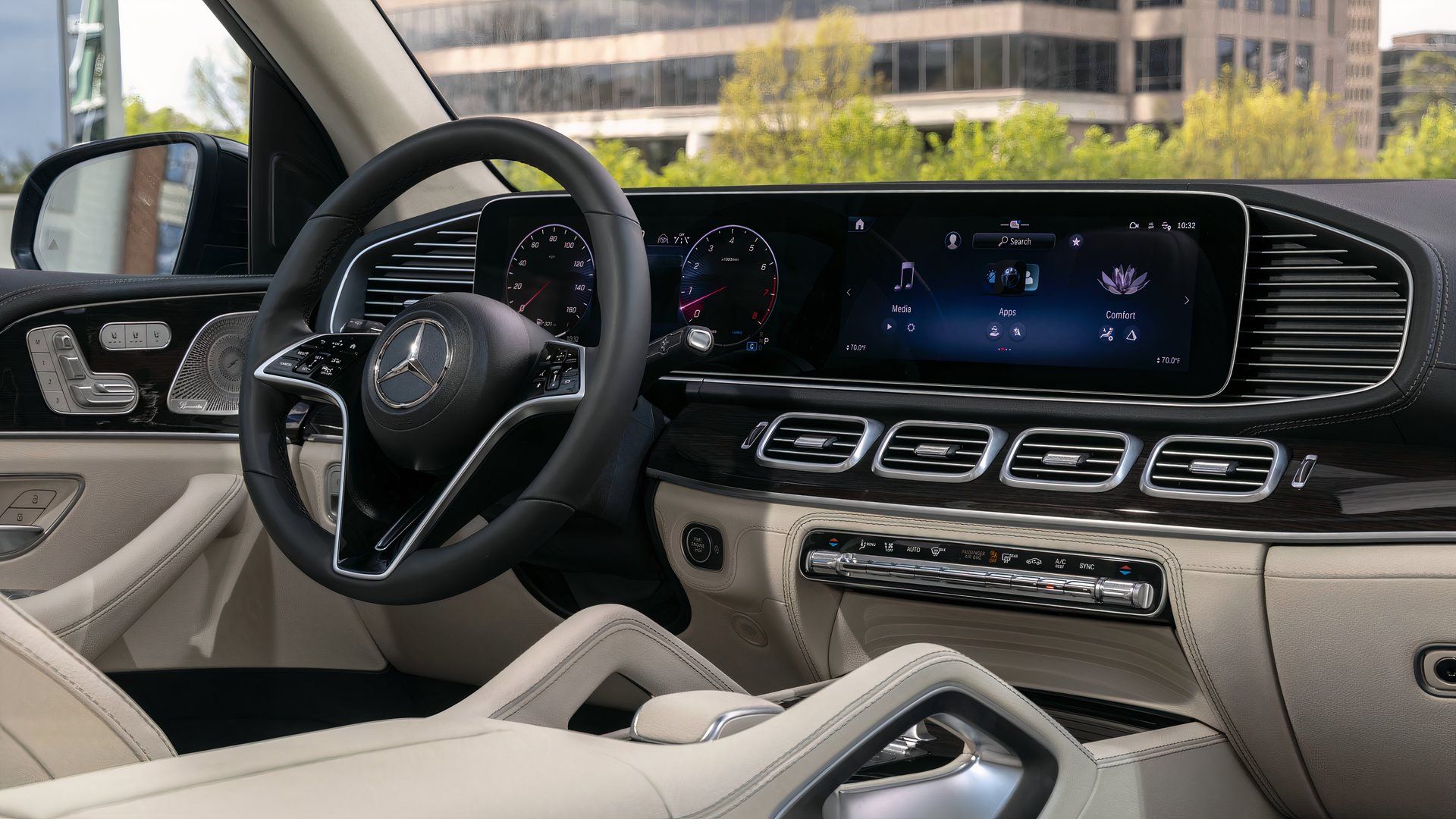 2026 Mercedes-Benz GLE-Class SUV Pricing, Photos & Specs