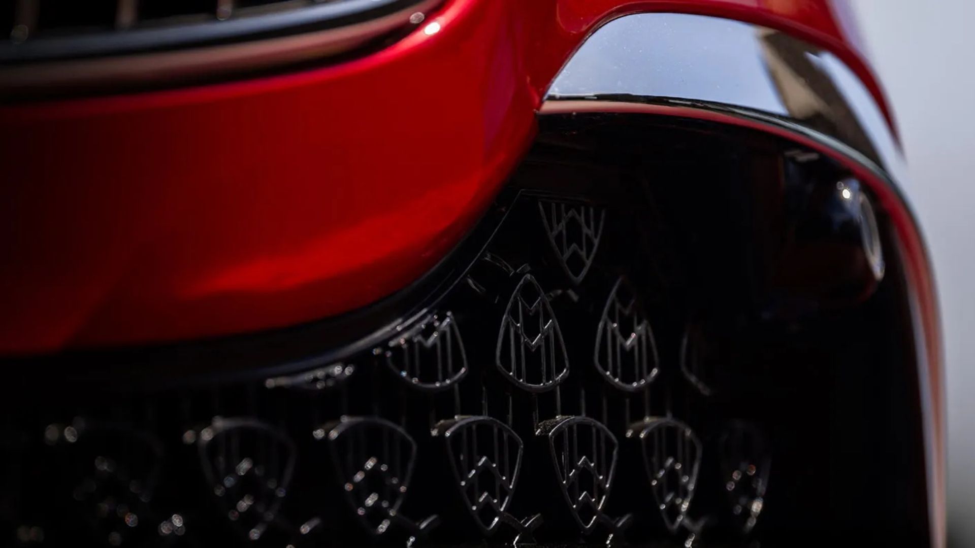 2026 Mercedes-Benz Maybach S Pricing, Photos & Specs