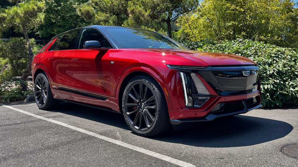 2026 Cadillac Lyriq V Pricing, Photos & Specs