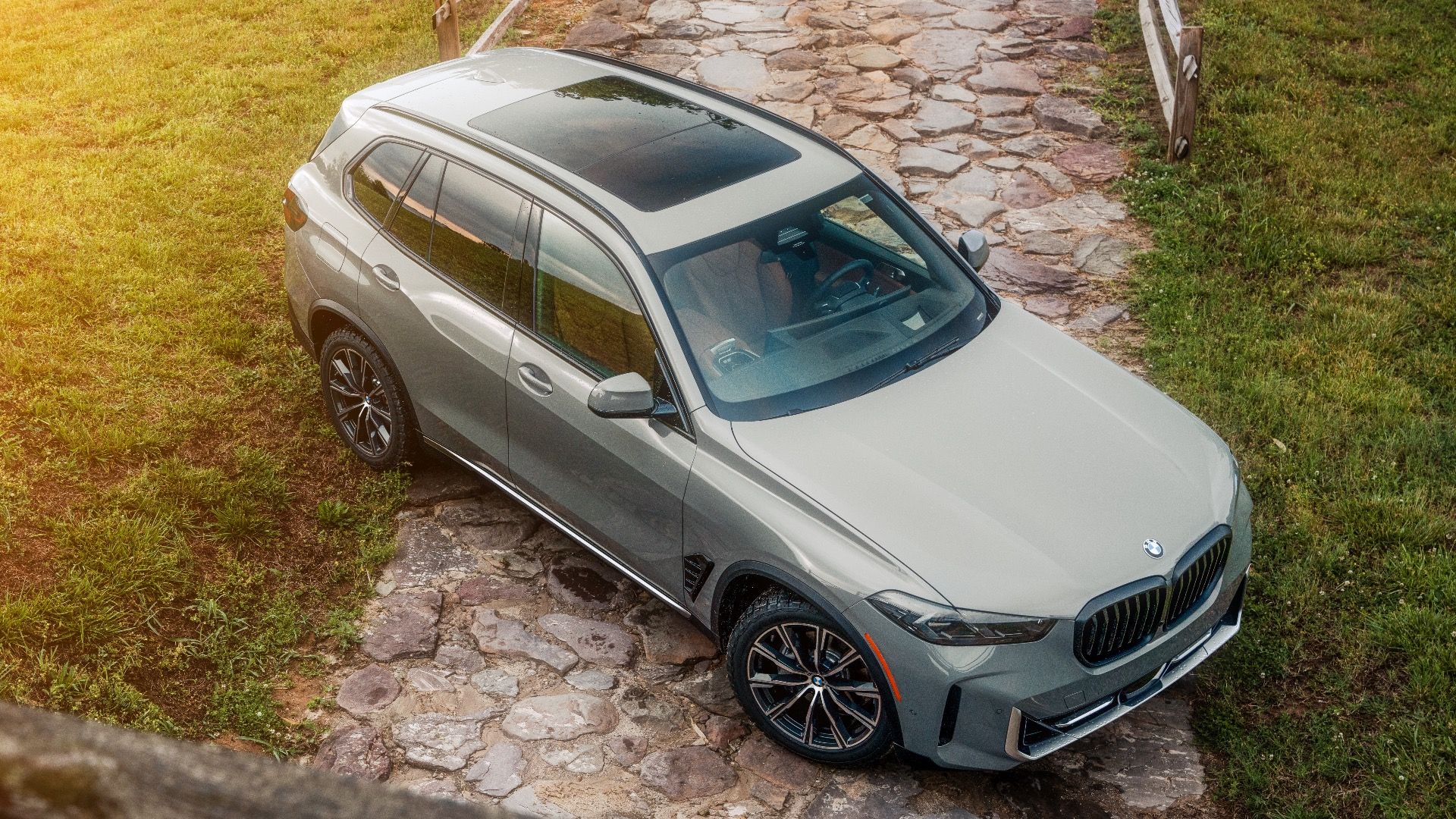 2025 BMW X5 Pricing, Photos & Specs