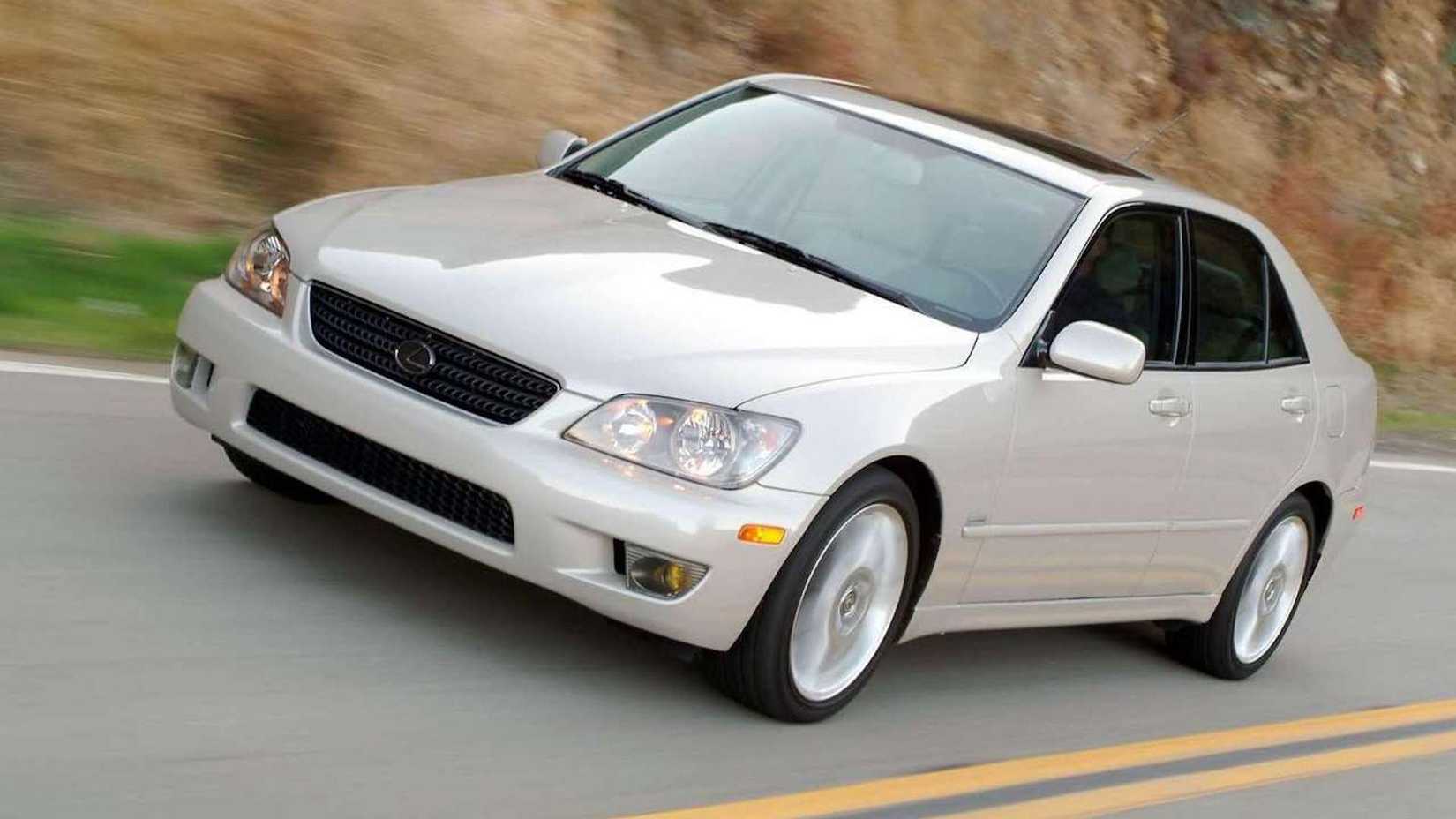 The Lexus IS300 And GS300 Were The Last Models In The US With The Famed 2JZ