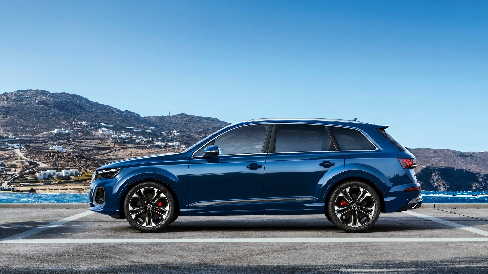 2025 Audi Q7 Pricing, Photos & Specs