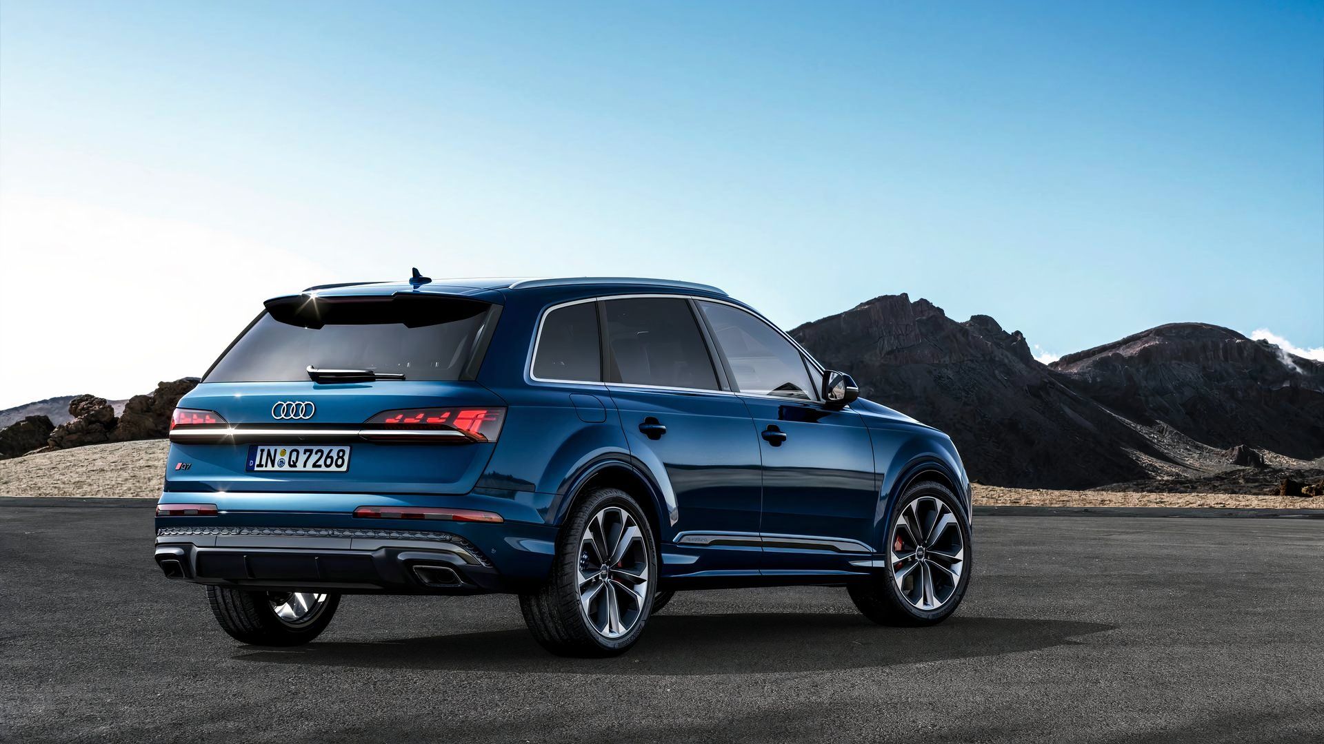 2026 Audi Q7 Pricing, Photos & Specs