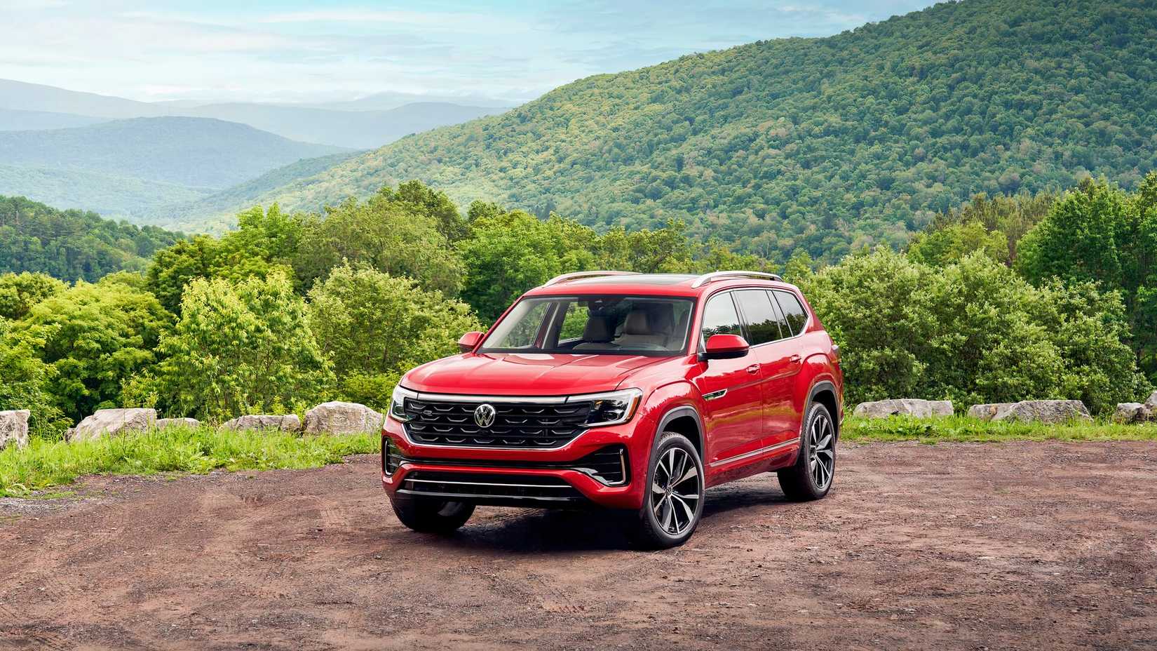 VW's Most Important RAV4 Fighter Is Losing A Race Against Time