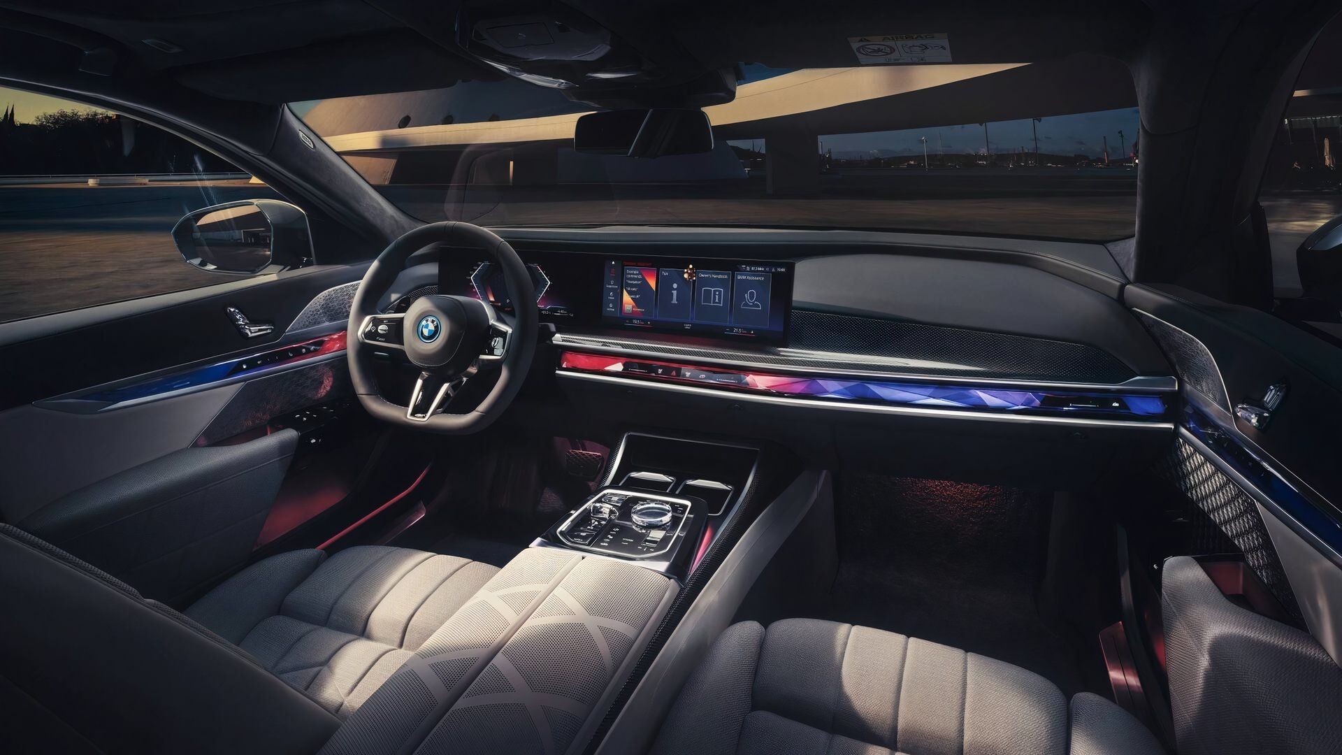 2025 BMW 7 Series Pricing, Photos & Specs