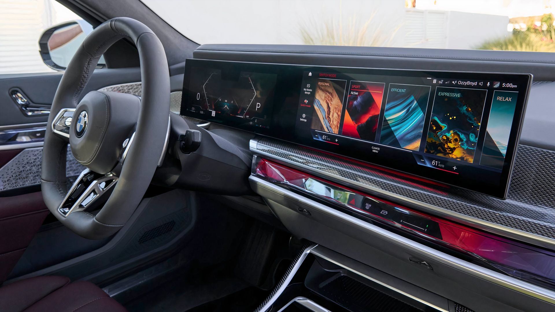 2025 BMW 7 Series Pricing, Photos & Specs