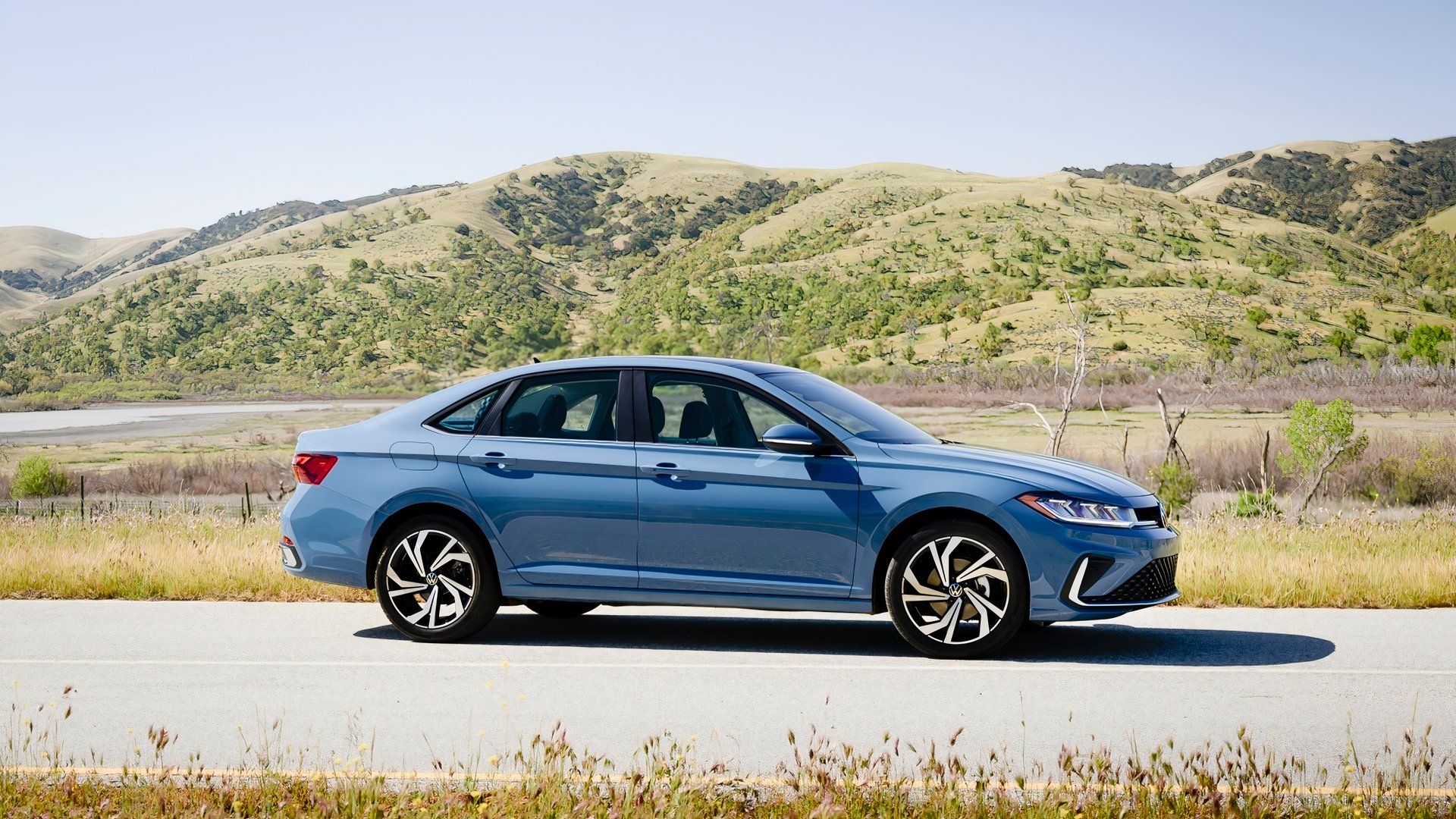 2026 Volkswagen Jetta Pricing, Photos & Specs