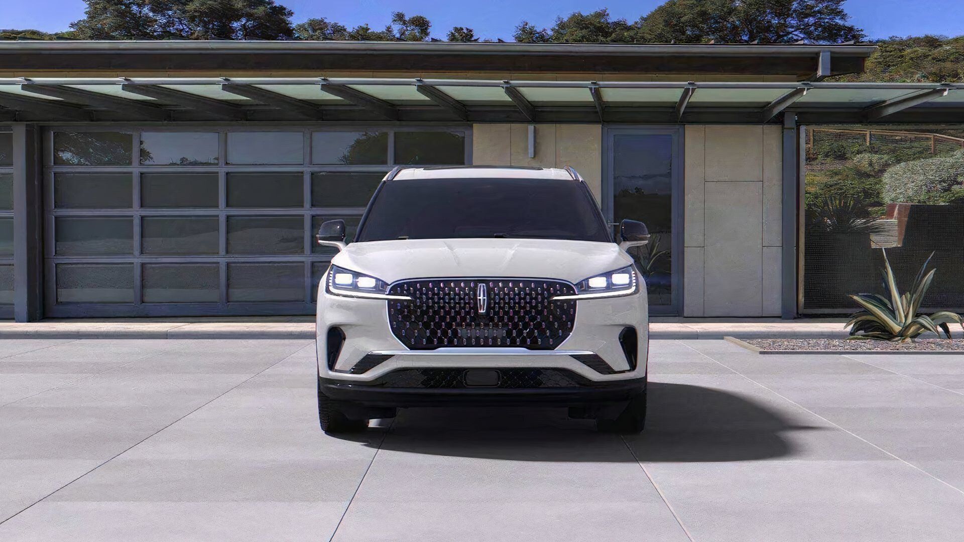 2025 Lincoln Aviator Pricing, Photos & Specs