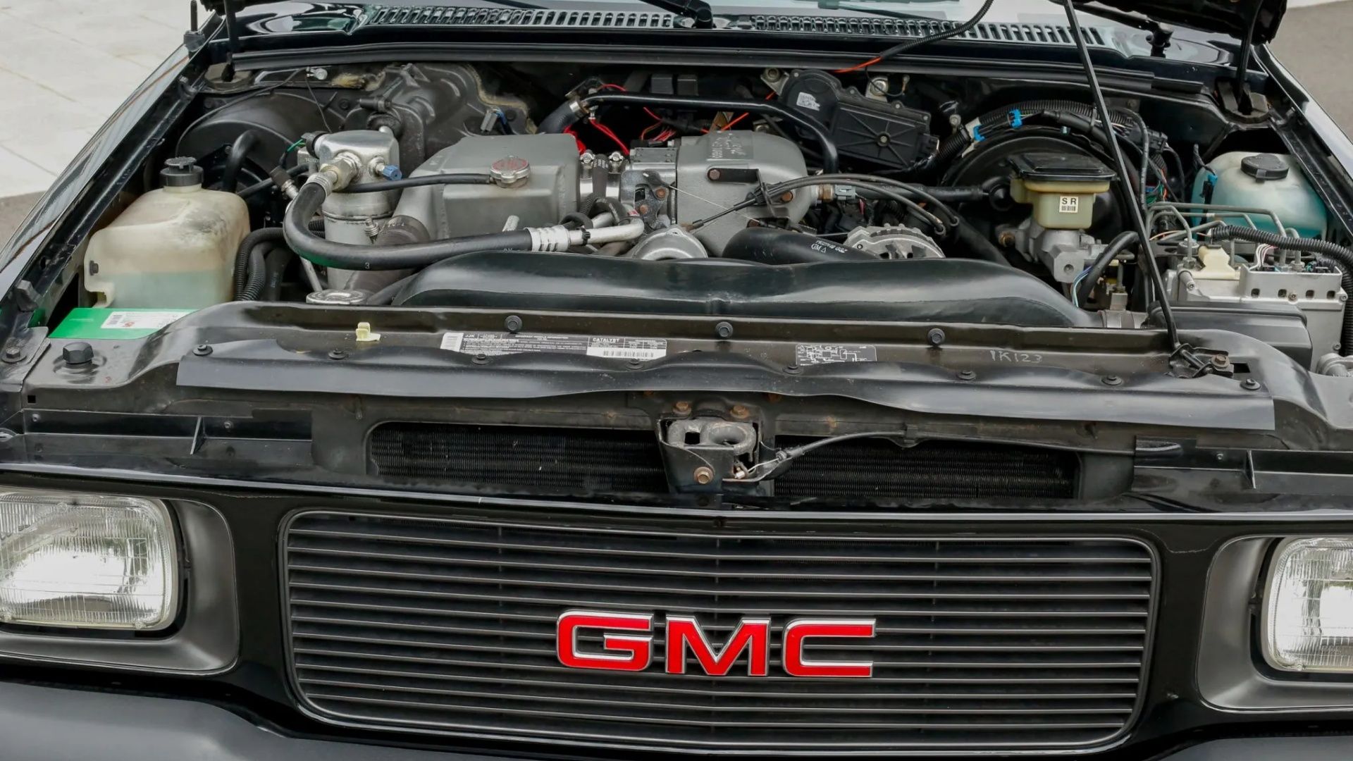 This 1991 GMC Syclone Has Just 9,000 Miles And Is For Sale