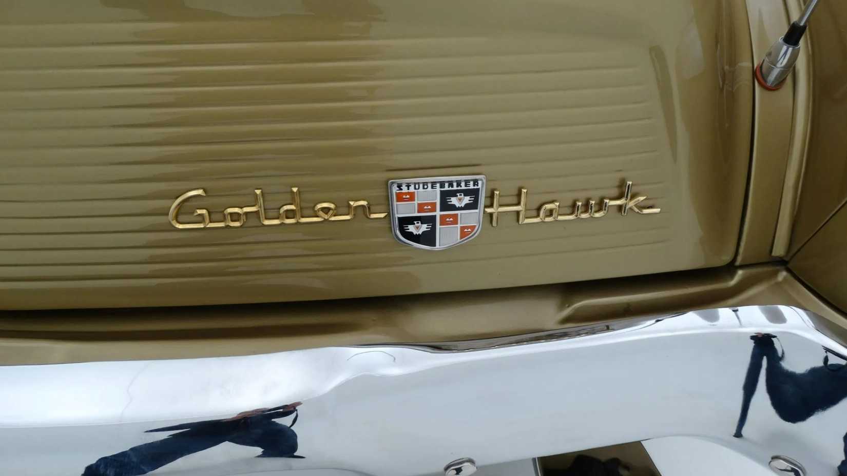 The 1956-1958 Studebaker Golden Hawk Was A Proto-Pony Car