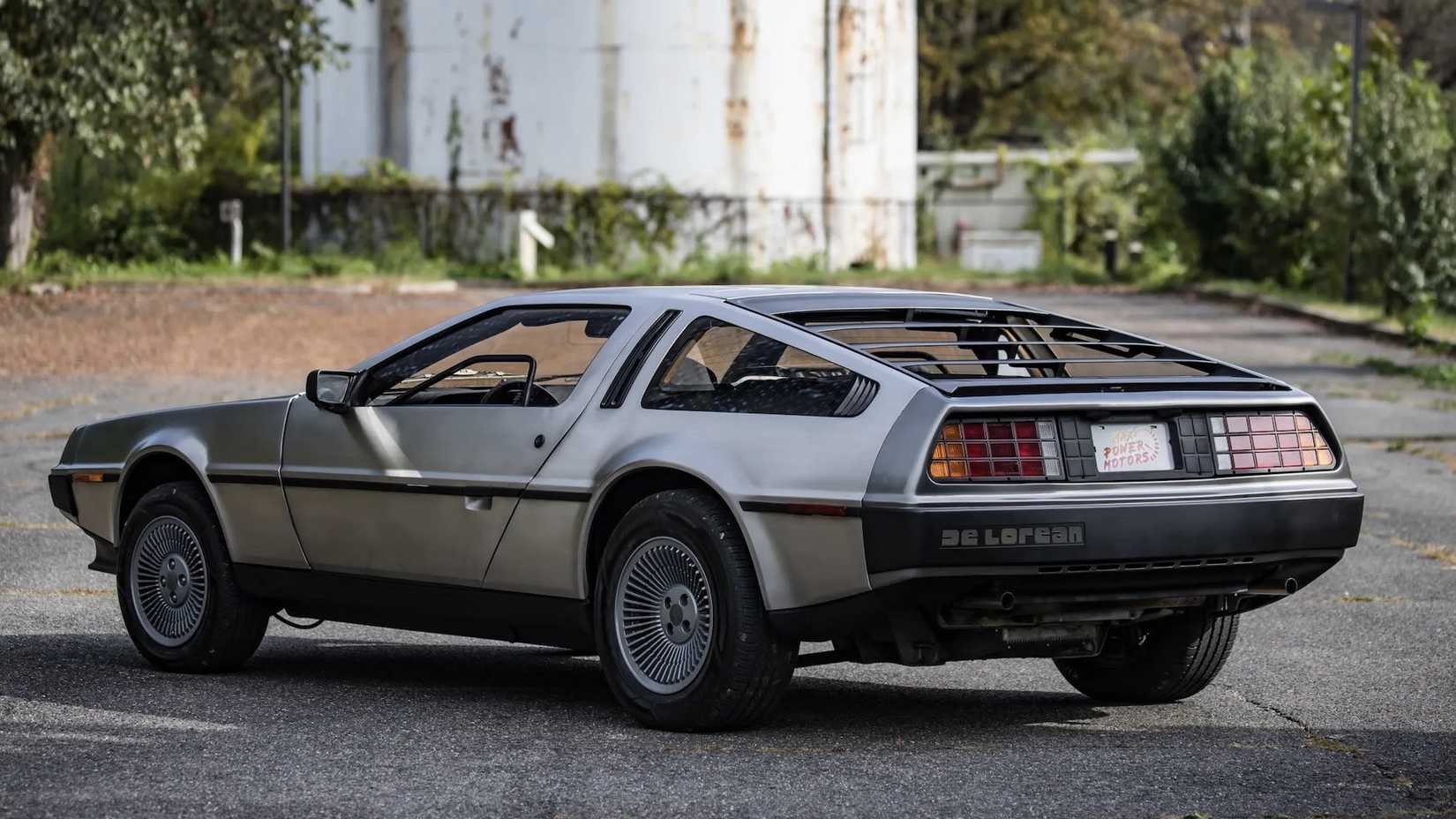 DeLorean DMC-12: The Unique Sports Car with a French-Sourced V6 Engine