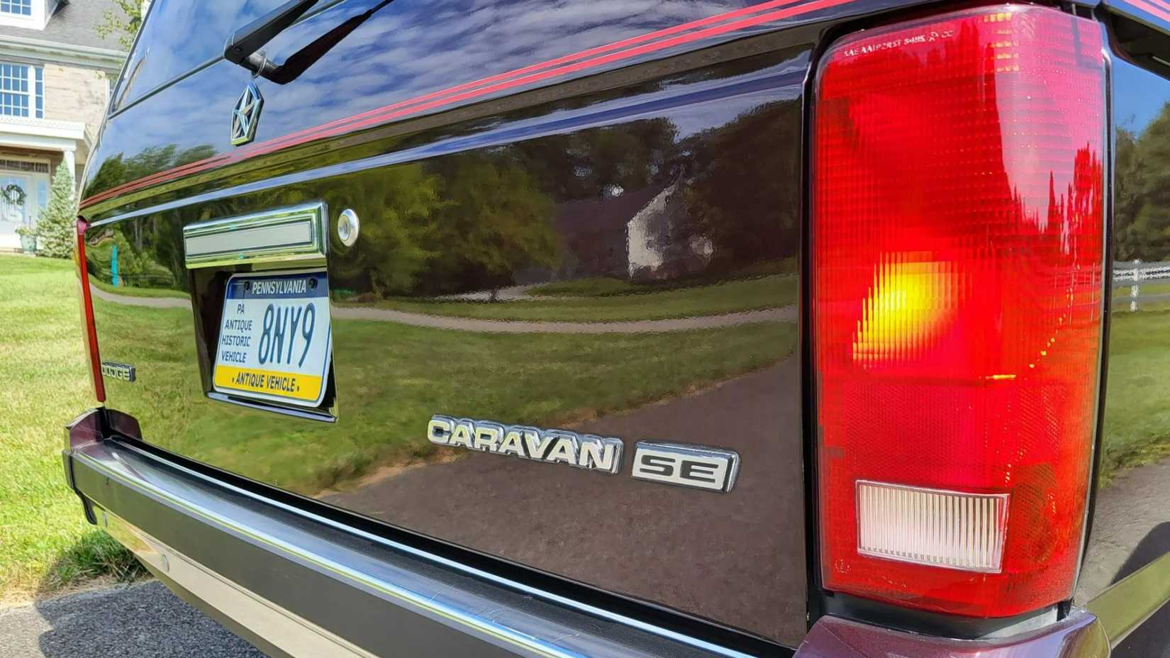 The Dodge Caravan Turbo Was A Very Weird Minivan With Ample Power
