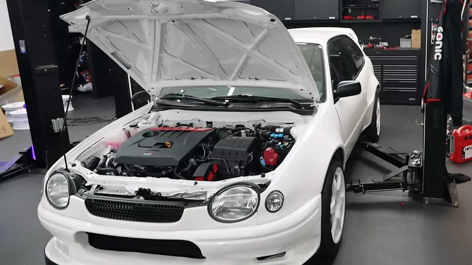 GR Yaris Engine Swap Turns This Clapped-Out Corolla Into A 90s Kid's Dream