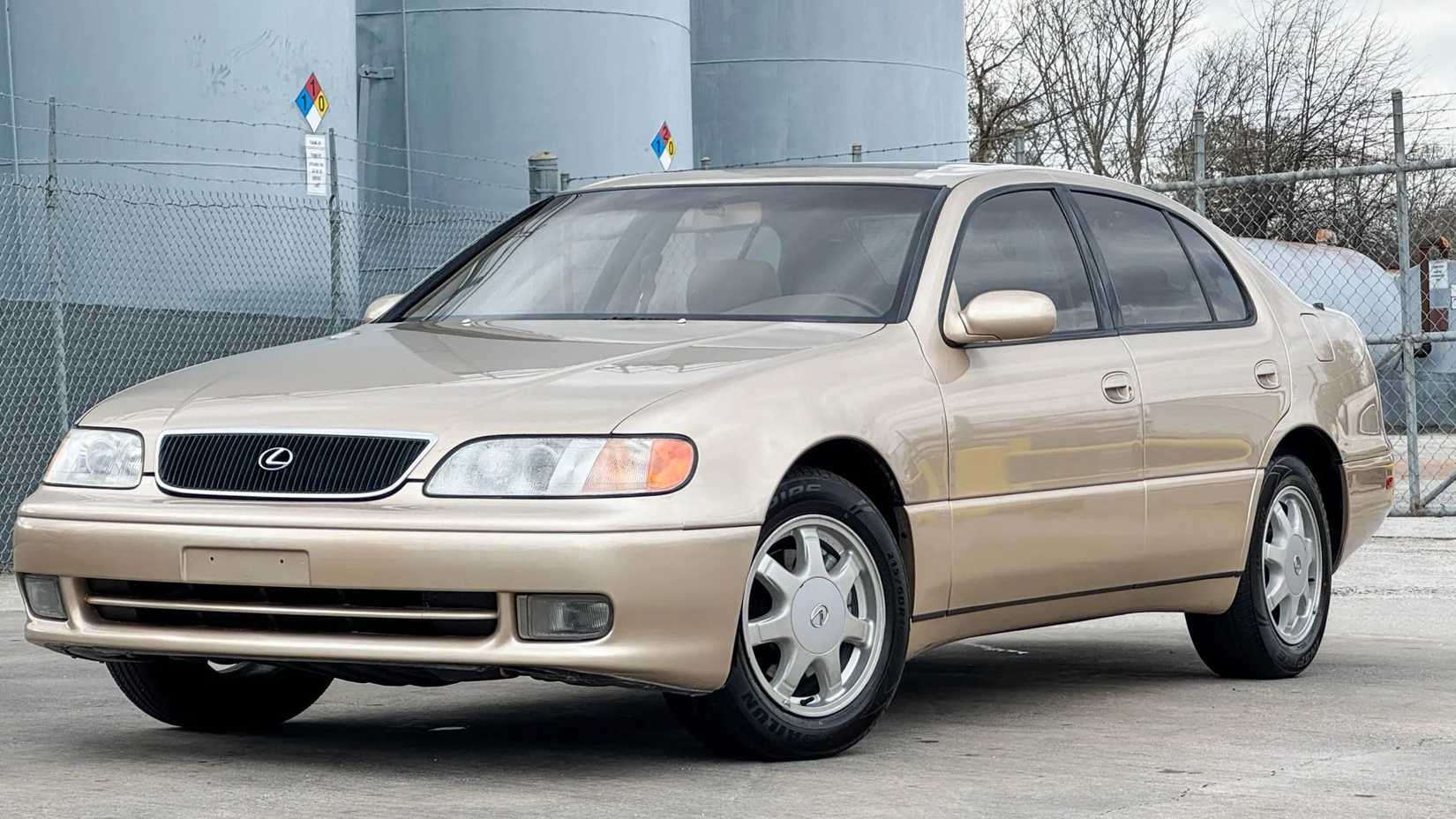 The Lexus GS Is An Affordable Luxury Sedan That's Now Affordable