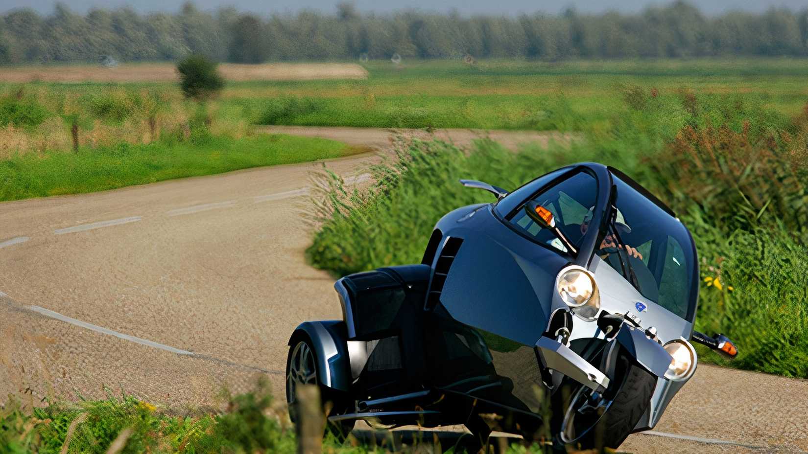 The VW GX3 Concept Imagined A Sporty Three-Wheeler Blending Car And ...