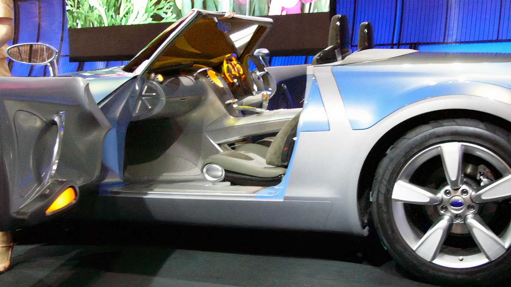 The Subaru B9 Scrambler Concept Was A Stylish Roadster With A Hybrid Engine