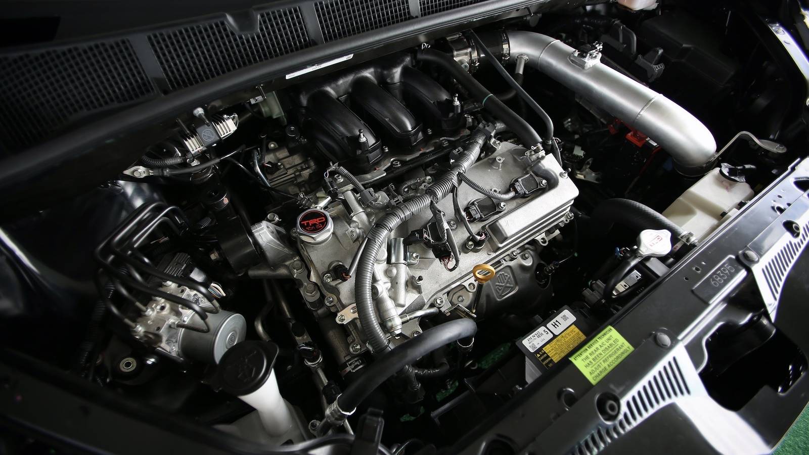 The 5 Most Powerful Engines Ever Put In A Minivan