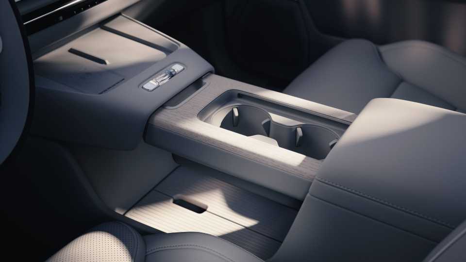 The 2026 Volvo XC70 Is A 124-Mile PHEV For China And Europe