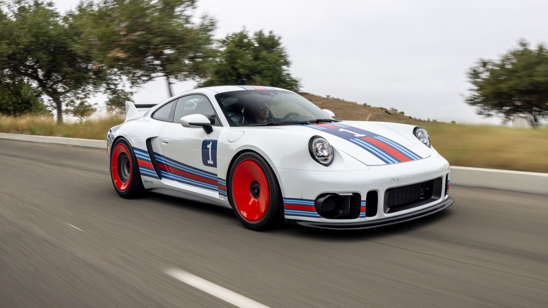 Rezvani's RR1 Retro Porsche Supercar Is Now Production Ready - Dumoid.com