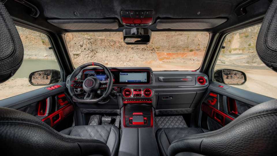 Brabus Builds A Lifted And Streched 6x6 G-Class Pickup