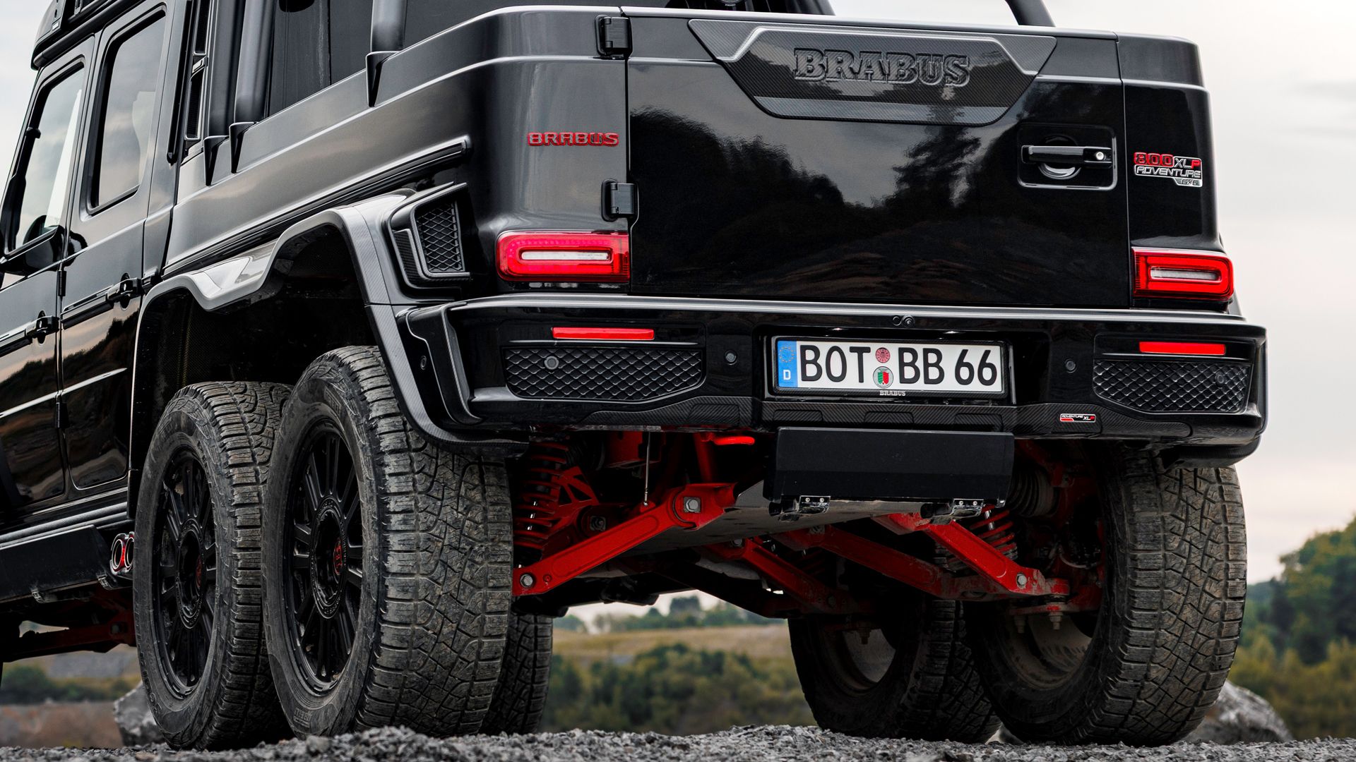 Brabus Builds A Lifted And Streched 6x6 G-Class Pickup