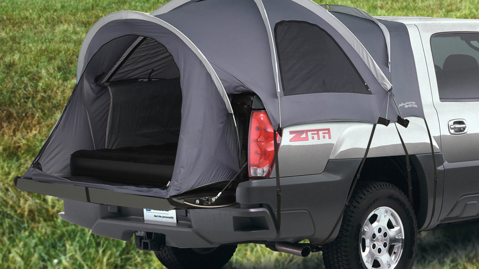 Chevrolet Avalanche: The Game-Changing Midgate Truck Ahead of Its Time