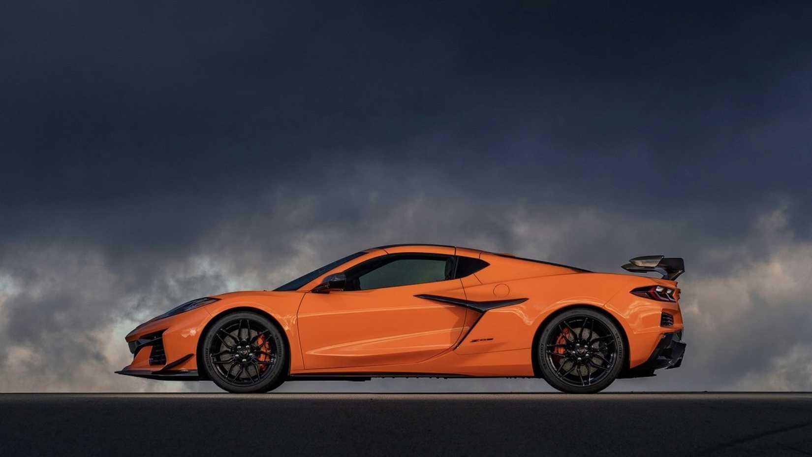 The Chevrolet Corvette Z06 Is The Highest Revving Naturally-Aspirated ...