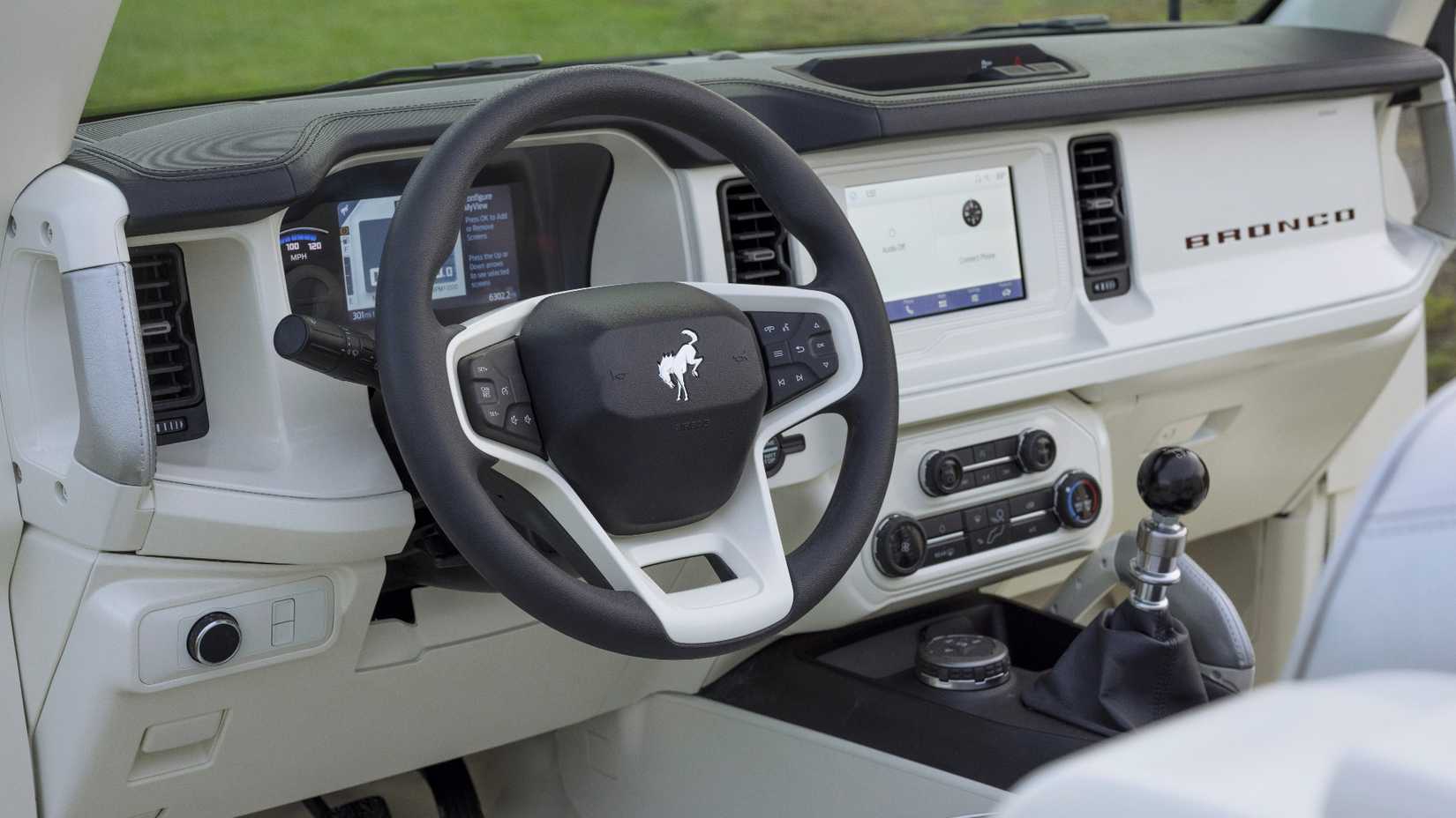 Ford Builds An Open Air Bronco Like Its Original For Its Anniversary