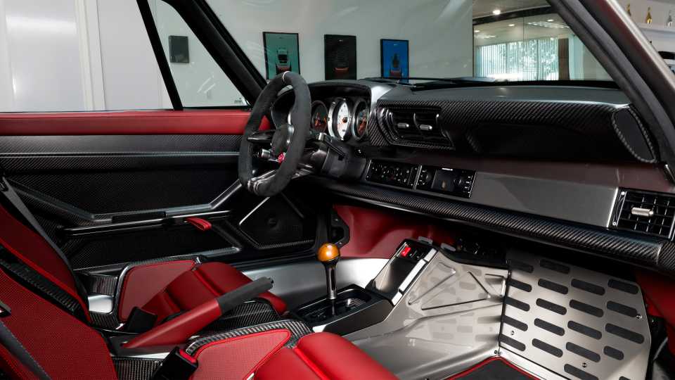 Gunther Werks F-26 Is A Porsche 911 Restomod With 1,000 Air-Cooled ...