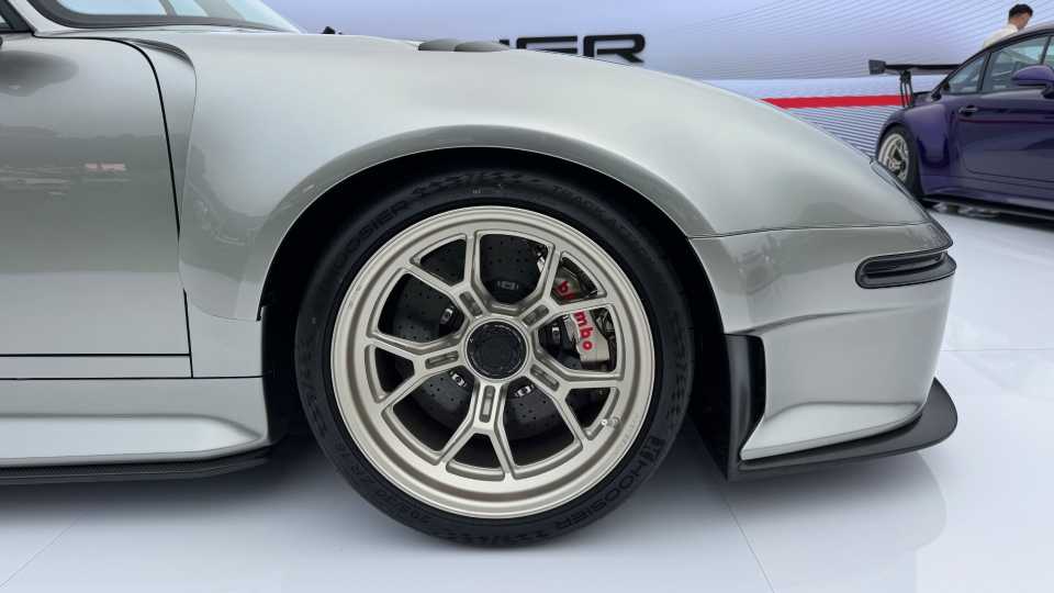 Gunther Werks F-26 Is A Porsche 911 Restomod With 1,000 Air-Cooled ...
