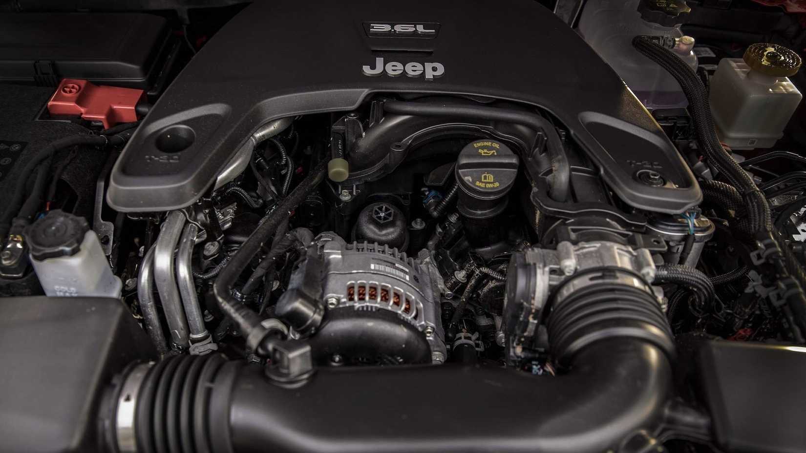Jeep’s 2.0L Turbo Hurricane – Why the 4-Cyl Is Better Than V6 Pentastar